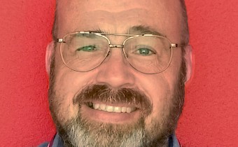 Material Tower: Automatic component storage system